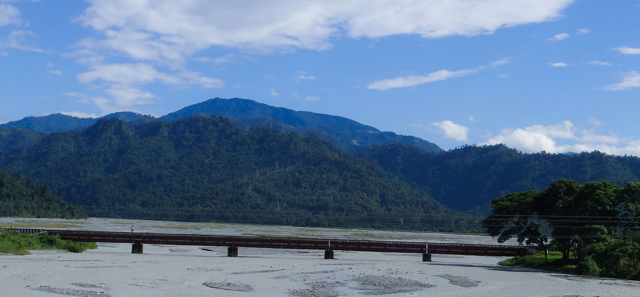 Visit Lataguri for Enjoying Jungle Luxury